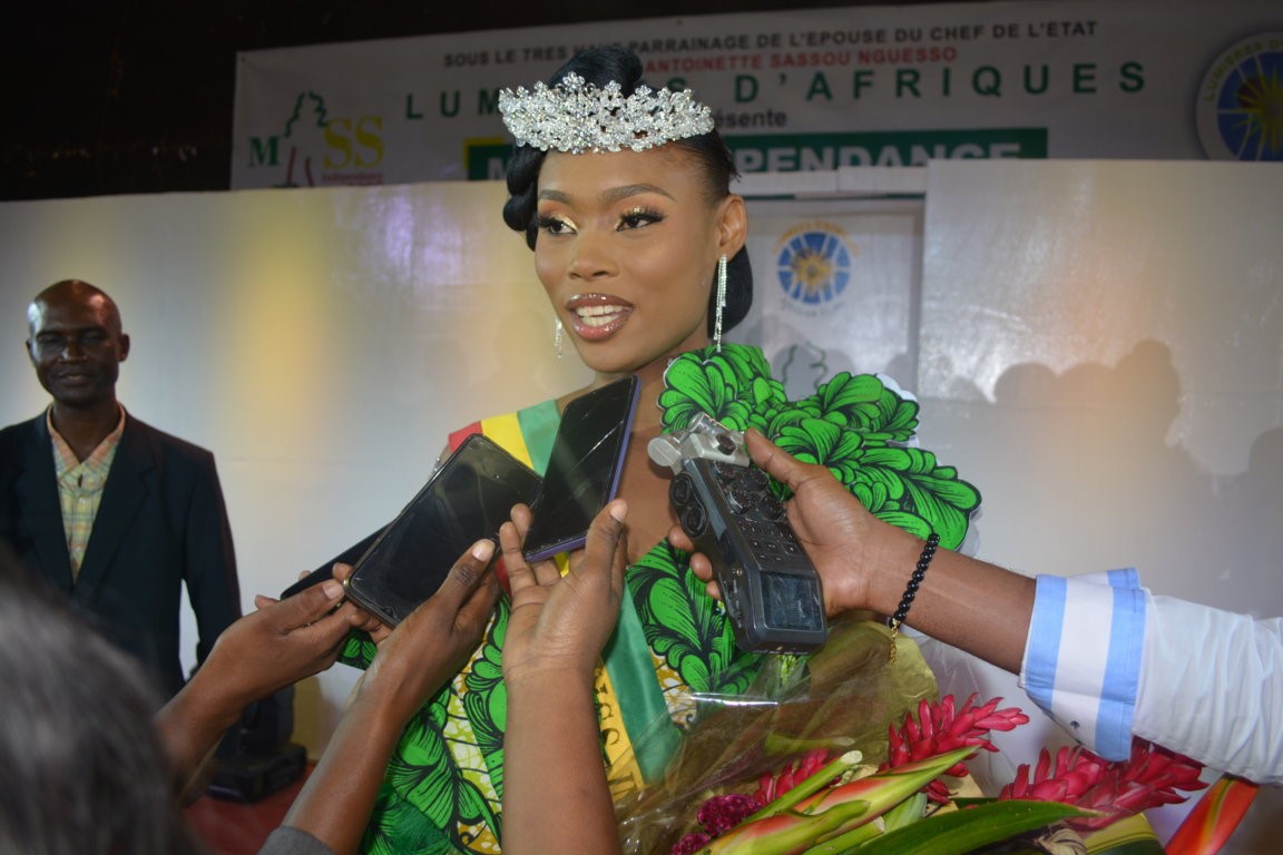 Congo/Concours de beauté : Esther Ibara Koumou couronnée miss ...